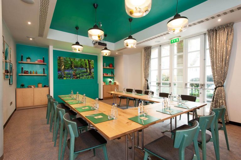 Event Seating Arrangements: A Quick Guide - Tagvenue Blog