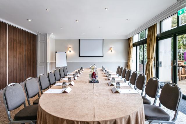 The 16 Best Meeting Rooms for Hire near Manchester Airport | Tagvenue UK