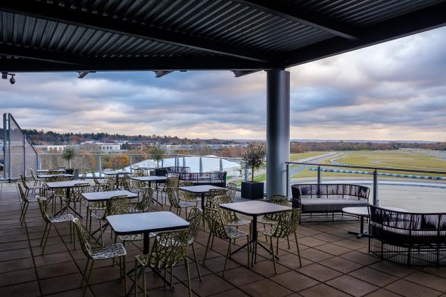 The 16 Best Outdoor Venues for Hire in Surrey | Tagvenue UK